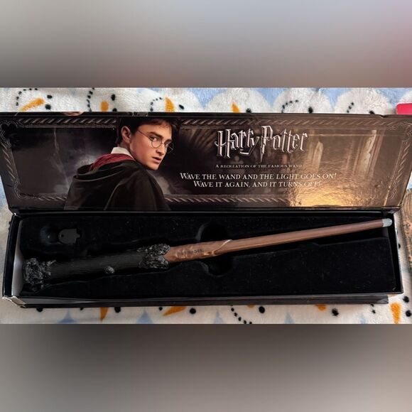 Universal | Toys | Harry Potter Wand 4 Wandwith Illuminating Tip | Poshmark